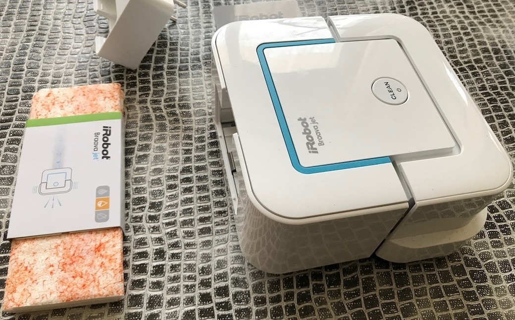 Test - Braava Jet 240 : Un robot qui lave à votre place | LCDG