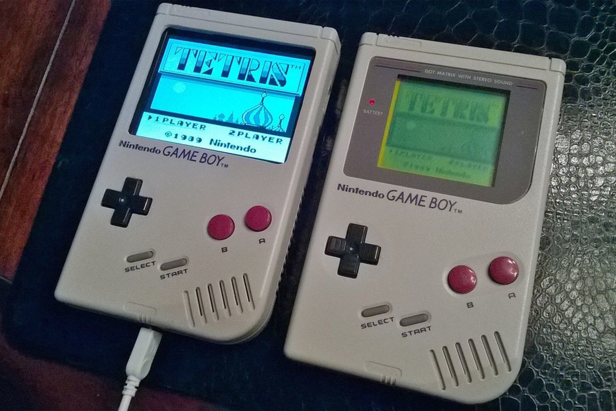 CES 2018 - La game boy est de retour vingt ans après