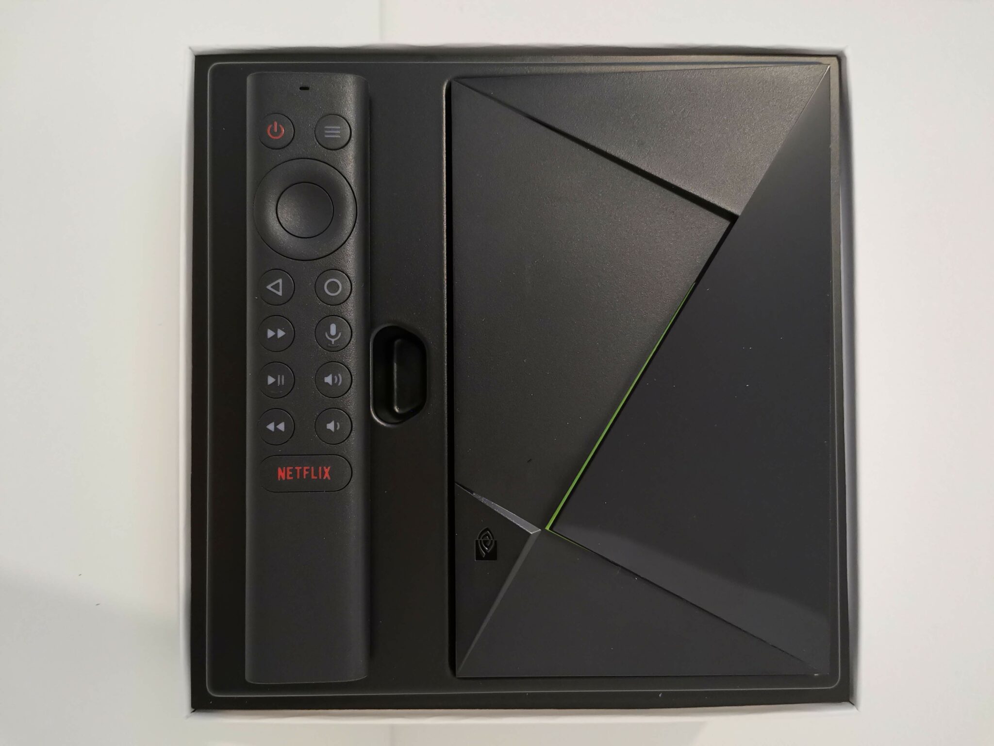 NVIDIA Shield TV Pro (2019) : Test complet - TV - Le Café du Geek