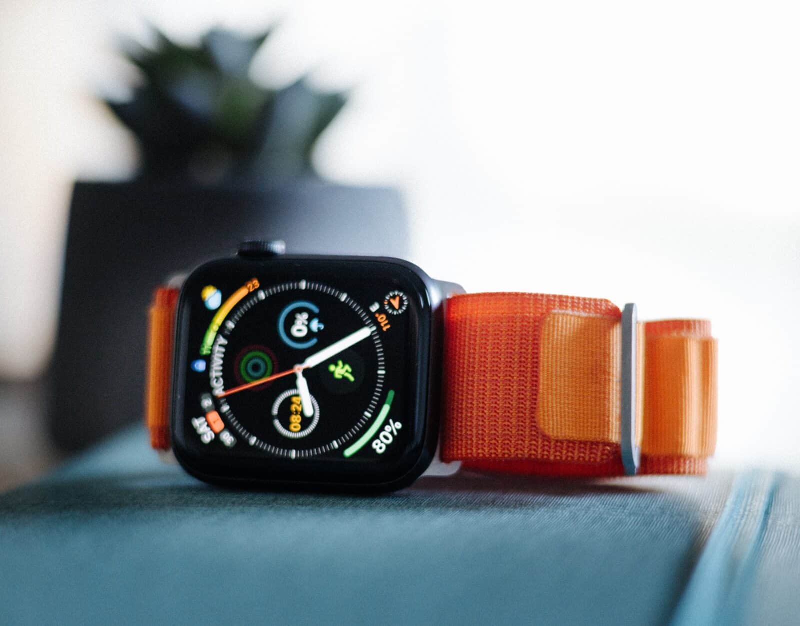 Apple Watch Ultra : l'écran micro-LED pour le prochain modèle se ...