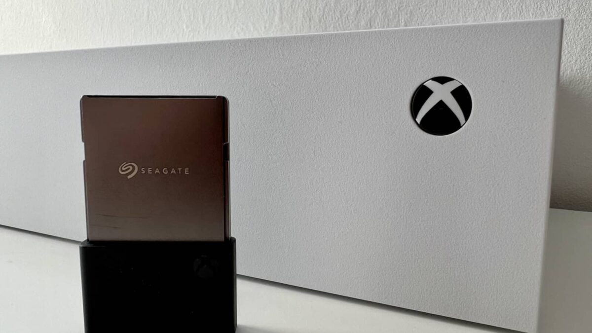 Microsoft va sortir un mini-frigo en forme de Xbox Series X | LCDG