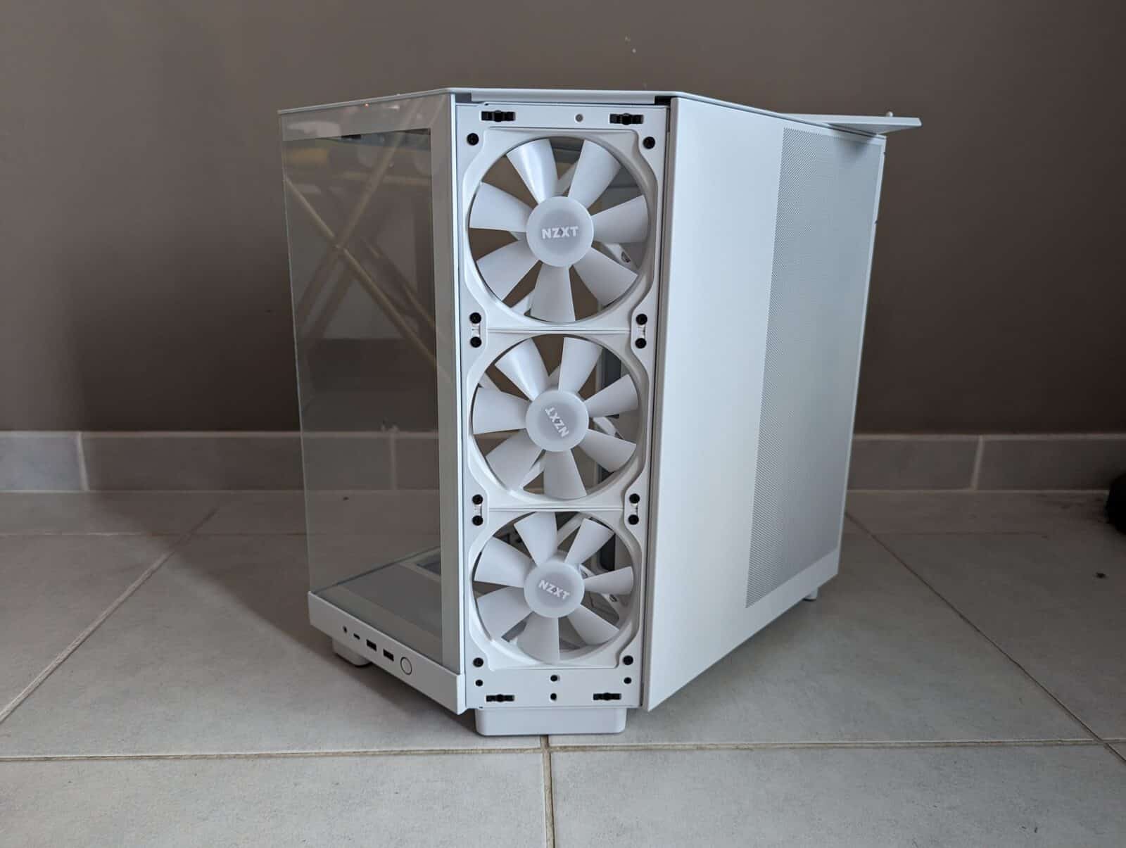 Test - NZXT H6 Flow RGB : Un boîtier efficace et abordable | LCDG