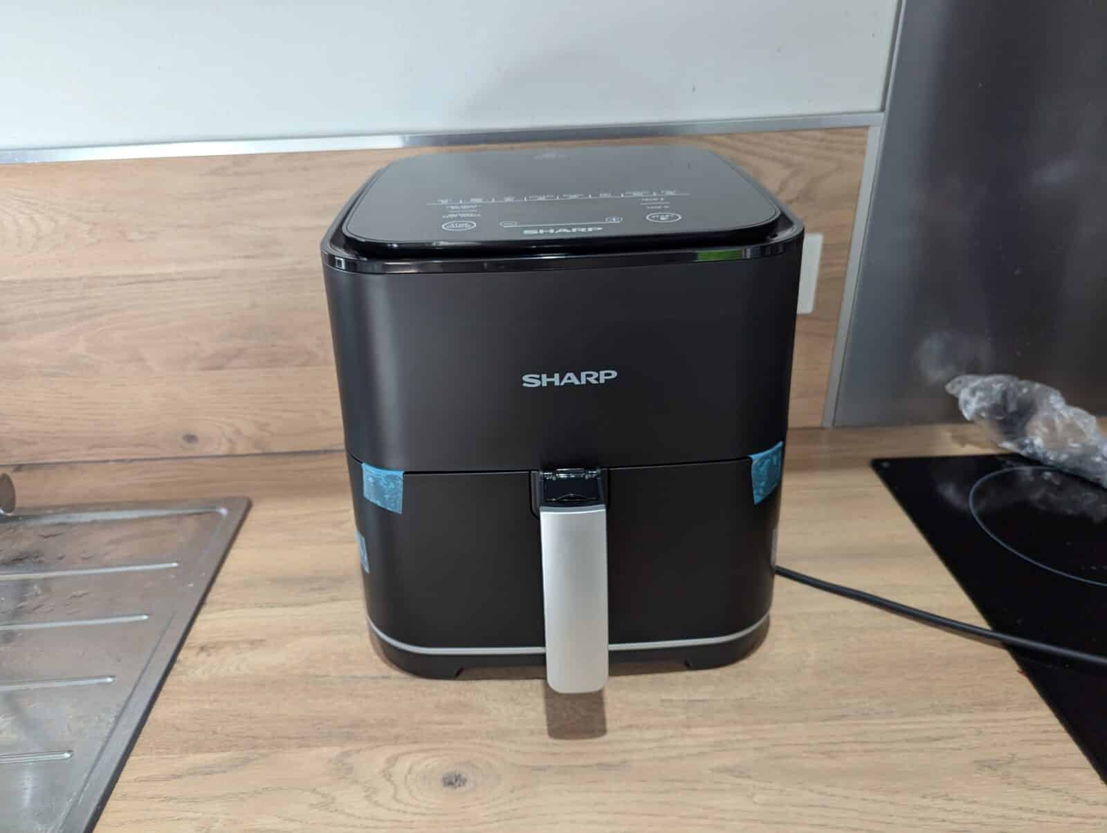 Test - Sharp AF-GS552A : Un air fryer efficace et économique | LCDG