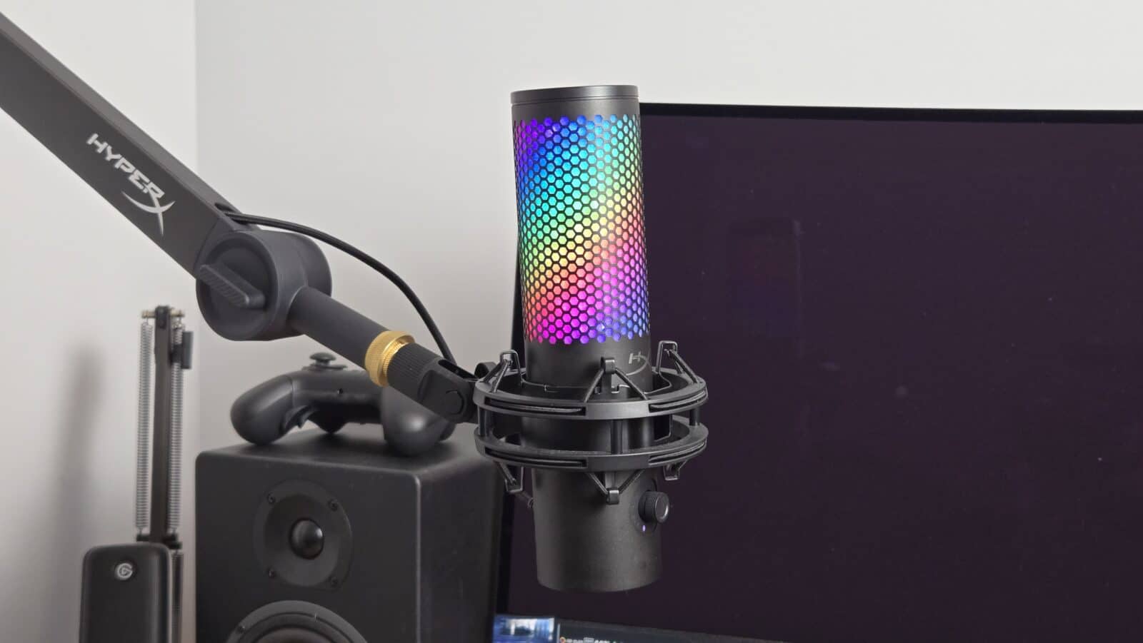 Test – HyperX QuadCast 2S : le microphone USB polyvalent et stylé | LCDG