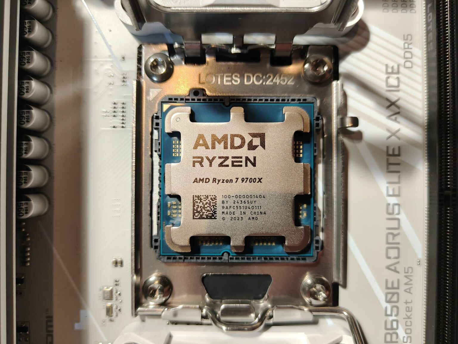 Test - AMD Ryzen 7 9700X : Polyvalence et sobriété énergétique | LCDG